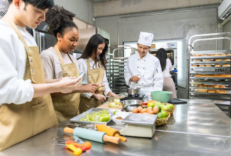 Line and Prep Cook Training in Quick-Service and Fast Casual Restaurants