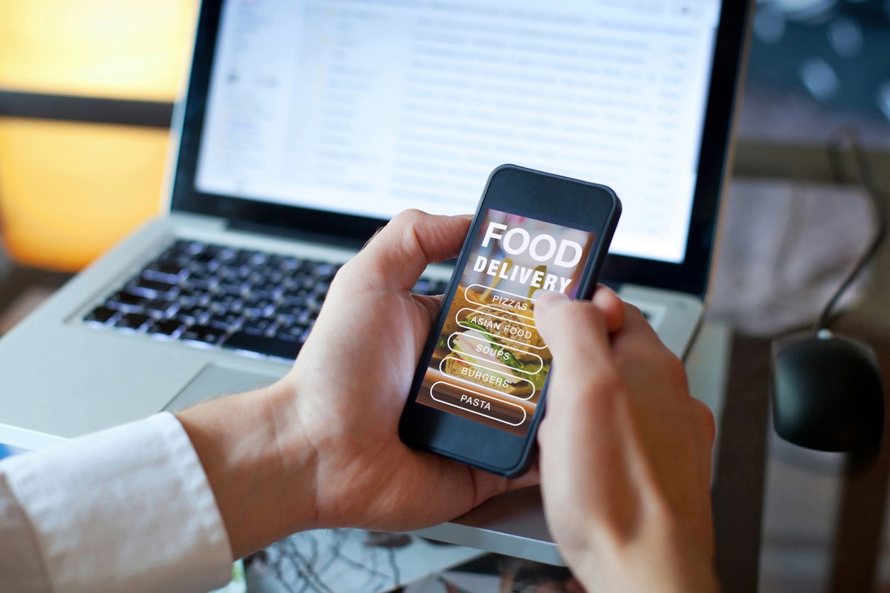 Online Ordering System for Restaurants: The Ins and Outs - SynergySuite